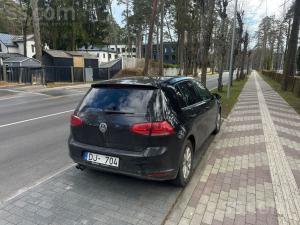 Melns Volkswagen Golf 2013 Jūrmala, ar dzinēja tilpumu 1.40 L un nobraukumu 325 tūkst. km par 3750 €, foto 4 vietnē AUTOMOTO.COM.LV