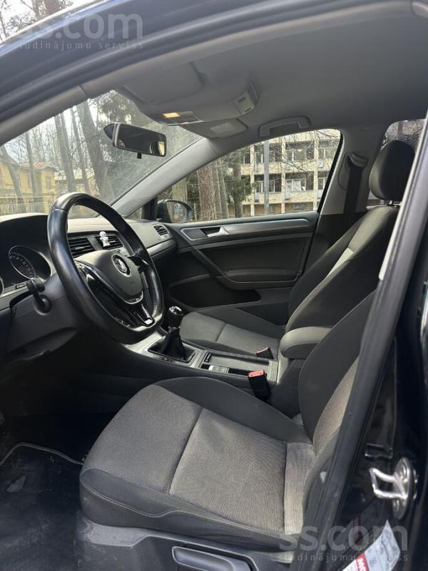 Black Volkswagen Golf 2013 in Jurmala, with an engine capacity of 1.40 L and mileage of 325 thousand km for 3750 €, photo 7 on AUTOMOTO.COM.LV
