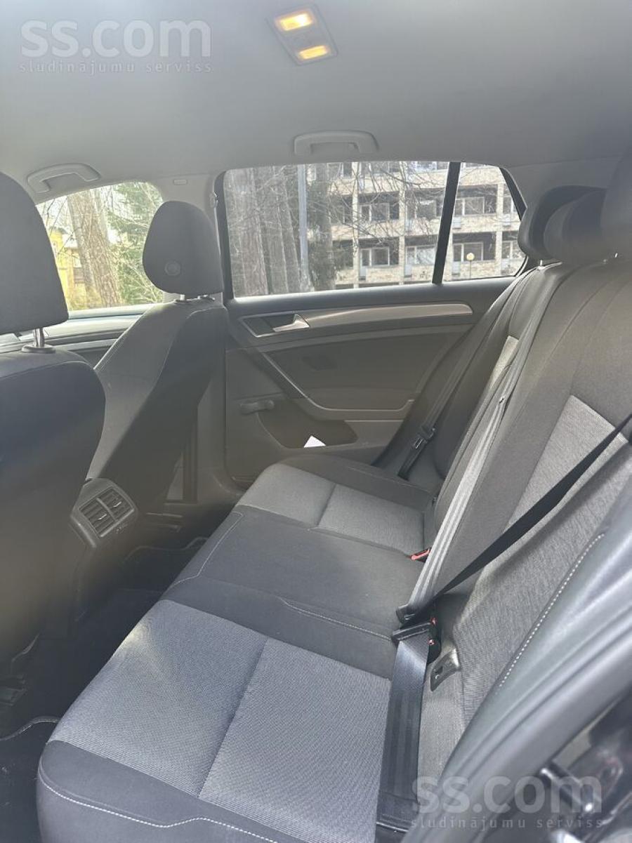 Melns Volkswagen Golf 2013 Jūrmala, ar dzinēja tilpumu 1.40 L un nobraukumu 325 tūkst. km par 3750 €, foto 8 vietnē AUTOMOTO.COM.LV