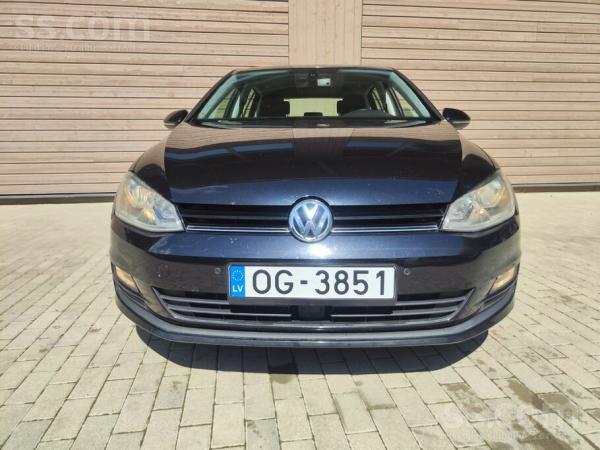 Melns Volkswagen Golf 2014 Jelgava, ar dzinēja tilpumu 1.60 L un nobraukumu 0 tūkst. km par 6990 €, foto 5 vietnē AUTOMOTO.COM.LV