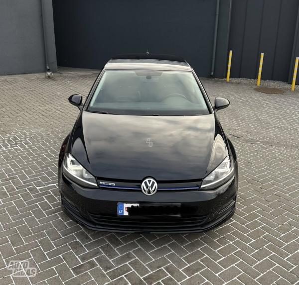 Melns Volkswagen Golf 2014 Viļņa, ar dzinēja tilpumu 1.60 L un nobraukumu 272 tūkst. km par 6950 €, foto 2 vietnē AUTOMOTO.COM.LV