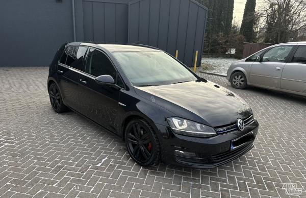 Melns Volkswagen Golf 2014 Viļņa, ar dzinēja tilpumu 1.60 L un nobraukumu 272 tūkst. km par 6950 €, foto 3 vietnē AUTOMOTO.COM.LV