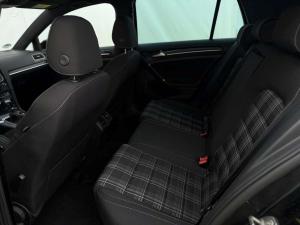 Black Volkswagen Golf 2014 in Vilnius, with an engine capacity of 1.97 L and mileage of 185 thousand km for 10950 €, photo 11 on AUTOMOTO.COM.LV