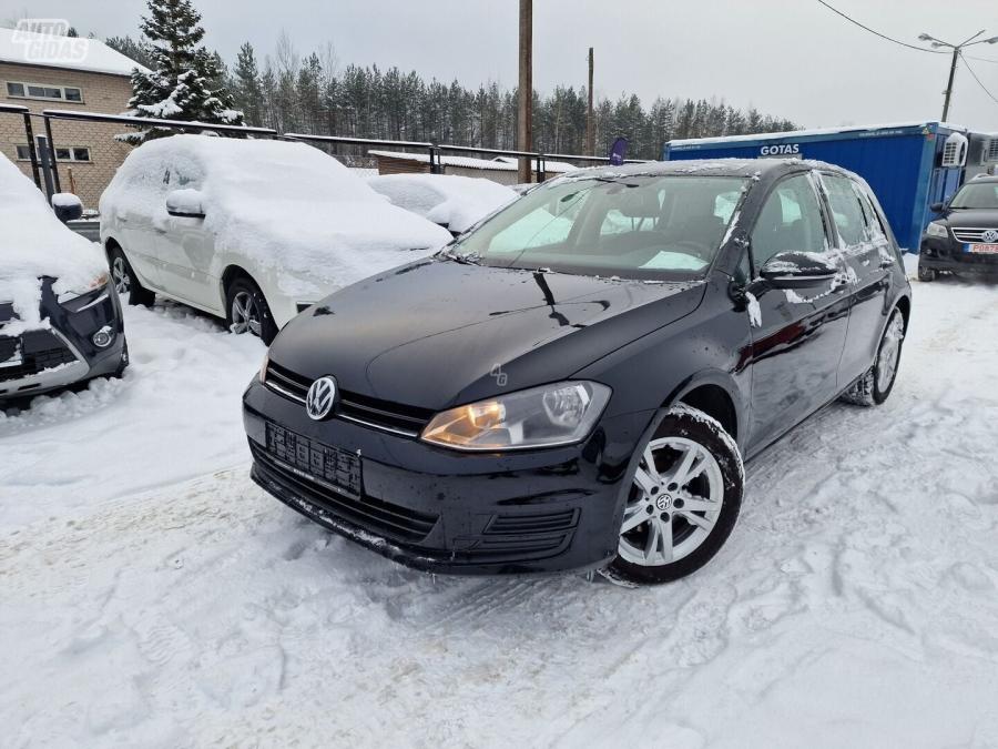 Black Volkswagen Golf 2014 in Vilnius, with an engine capacity of 1.20 L and mileage of 194 thousand km for 5199 €, photo 3 on AUTOMOTO.COM.LV