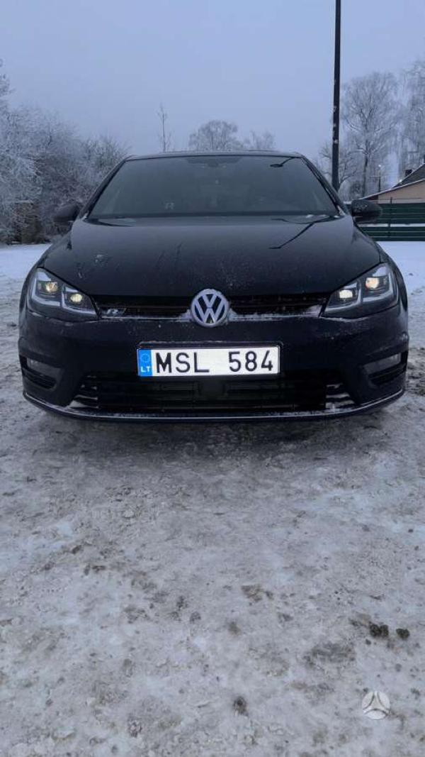 Black Volkswagen Golf 2014 in Panevezys, with an engine capacity of 1.60 L and mileage of 260 thousand km for 7000 €, photo 9 on AUTOMOTO.COM.LV