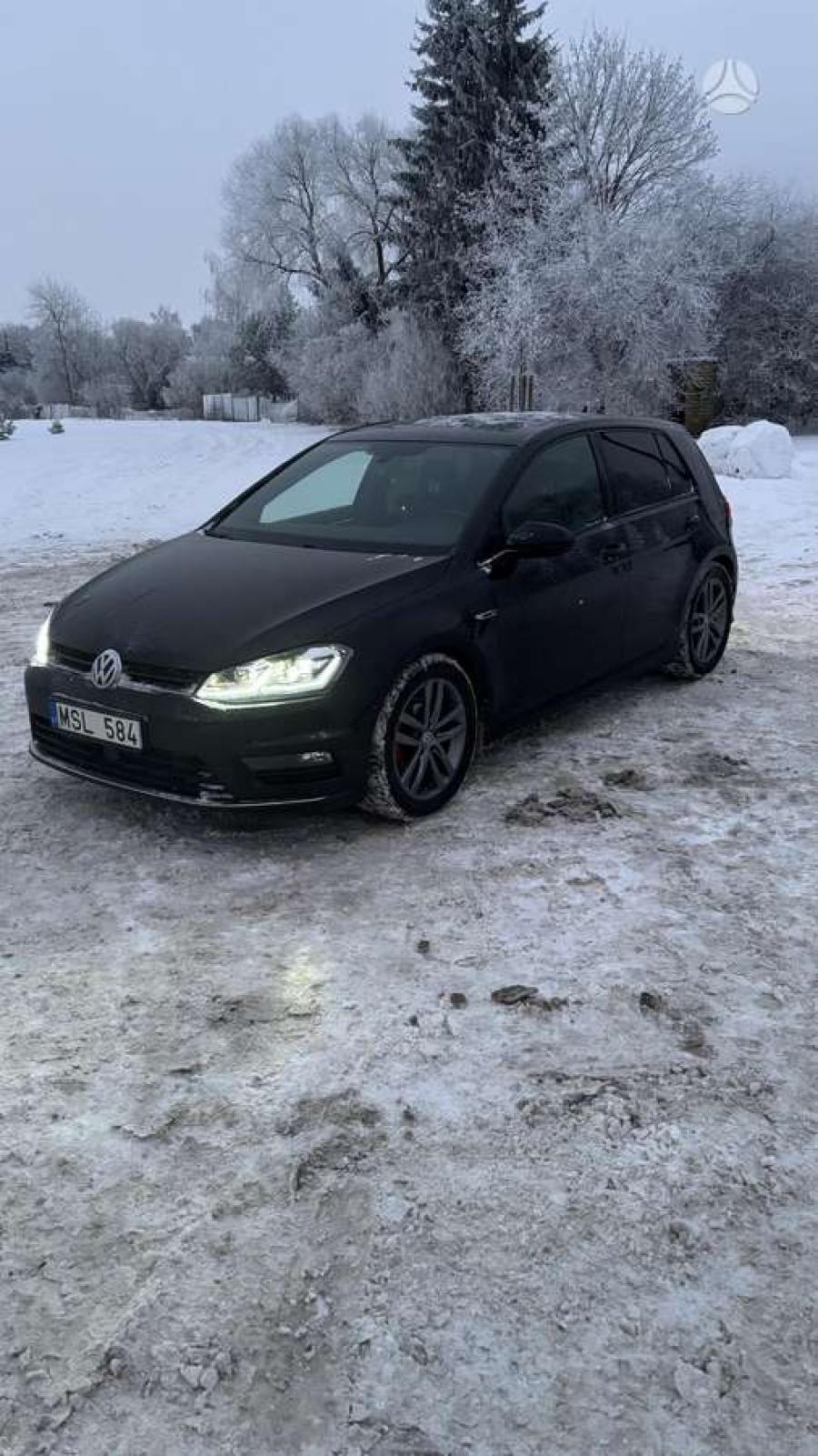 Black Volkswagen Golf 2014 in Panevezys, with an engine capacity of 1.60 L and mileage of 260 thousand km for 7000 €, photo 12 on AUTOMOTO.COM.LV