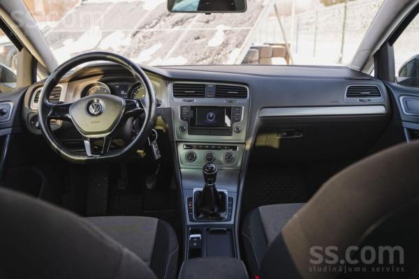 Melns Volkswagen Golf 2014 Rīga, ar dzinēja tilpumu 1.60 L un nobraukumu 335 tūkst. km par 5690 €, foto 10 vietnē AUTOMOTO.COM.LV