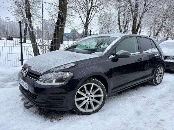 Black Volkswagen Golf 2014 in Kaunas, with an engine capacity of 1.97 L and mileage of 280 thousand km for 5950 €, photo 1 on AUTOMOTO.COM.LV