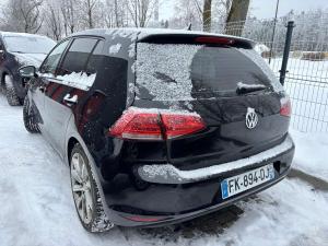 Black Volkswagen Golf 2014 in Kaunas, with an engine capacity of 1.97 L and mileage of 280 thousand km for 5950 €, photo 3 on AUTOMOTO.COM.LV