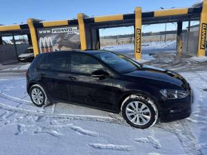 Melns Volkswagen Golf 2014 Kauņa, ar dzinēja tilpumu 1.60 L un nobraukumu 156 tūkst. km par 7950 €, foto  vietnē AUTOMOTO.COM.LV