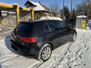 Black Volkswagen Golf 2014 in Kaunas, with an engine capacity of 1.60 L and mileage of 156 thousand km for 7950 €, photo 4 on AUTOMOTO.COM.LV