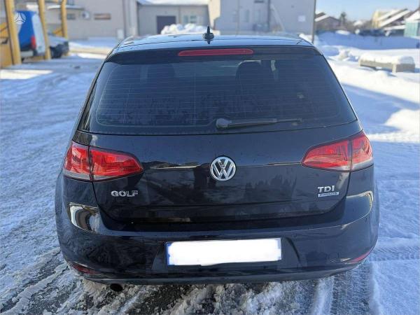 Melns Volkswagen Golf 2014 Kauņa, ar dzinēja tilpumu 1.60 L un nobraukumu 156 tūkst. km par 7950 €, foto 9 vietnē AUTOMOTO.COM.LV