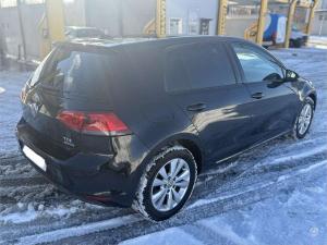 Black Volkswagen Golf 2014 in Kaunas, with an engine capacity of 1.60 L and mileage of 156 thousand km for 7950 €, photo 10 on AUTOMOTO.COM.LV