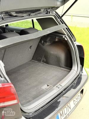Black Volkswagen Golf 2014 in Kaunas, with an engine capacity of 1.60 L and mileage of 320 thousand km for 4650 €, photo 10 on AUTOMOTO.COM.LV