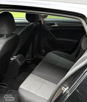 Black Volkswagen Golf 2014 in Kaunas, with an engine capacity of 1.60 L and mileage of 320 thousand km for 4650 €, photo 11 on AUTOMOTO.COM.LV