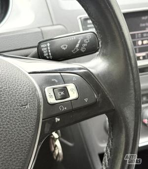 Black Volkswagen Golf 2014 in Kaunas, with an engine capacity of 1.60 L and mileage of 320 thousand km for 4650 €, photo 14 on AUTOMOTO.COM.LV