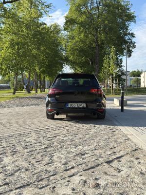 Melns Volkswagen Golf 2014 Pērnava, ar dzinēja tilpumu 2.00 L un nobraukumu 168 tūkst. km par 12900 €, foto 6 vietnē AUTOMOTO.COM.LV