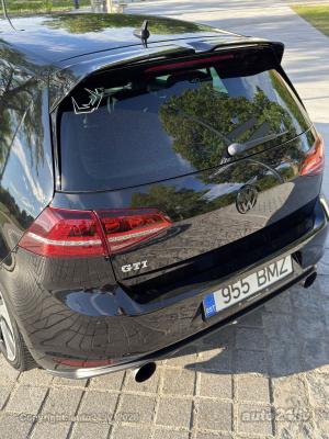 Melns Volkswagen Golf 2014 Pērnava, ar dzinēja tilpumu 2.00 L un nobraukumu 168 tūkst. km par 12900 €, foto 7 vietnē AUTOMOTO.COM.LV