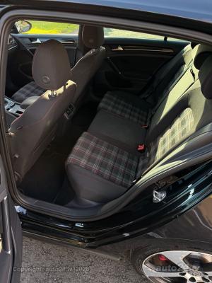 Melns Volkswagen Golf 2014 Pērnava, ar dzinēja tilpumu 2.00 L un nobraukumu 168 tūkst. km par 12900 €, foto 13 vietnē AUTOMOTO.COM.LV