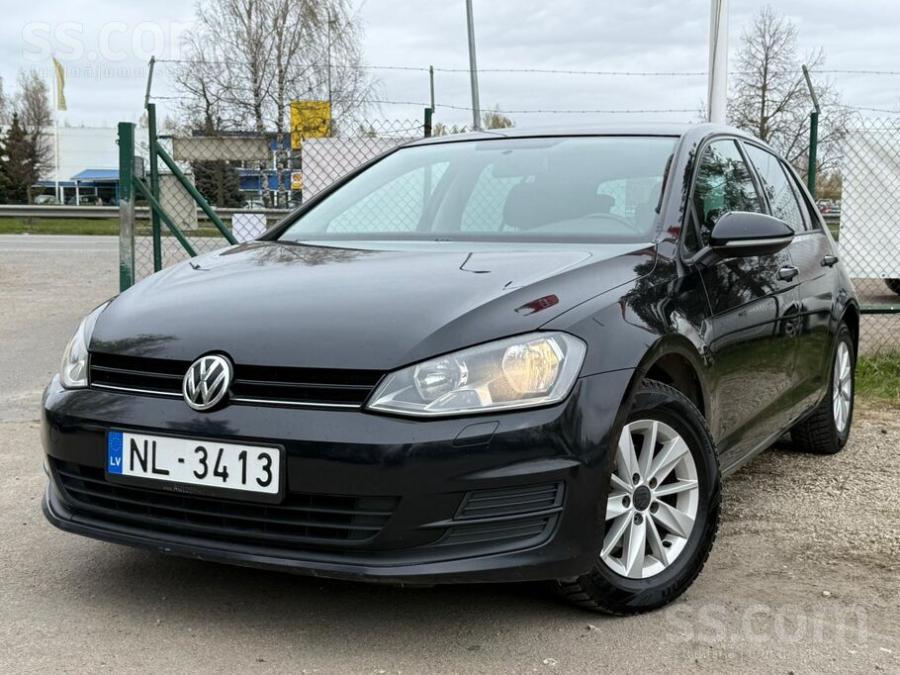 Black Volkswagen Golf 2014 in Riga, with an engine capacity of 1.60 L and mileage of 332 thousand km for 4500 €, photo 1 on AUTOMOTO.COM.LV