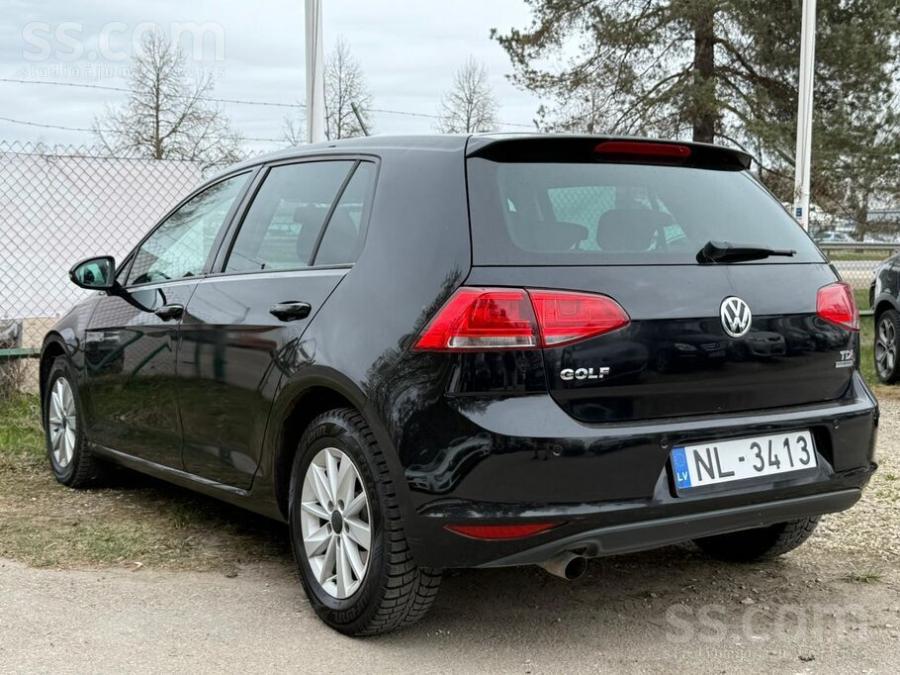 Black Volkswagen Golf 2014 in Riga, with an engine capacity of 1.60 L and mileage of 332 thousand km for 4500 €, photo 6 on AUTOMOTO.COM.LV
