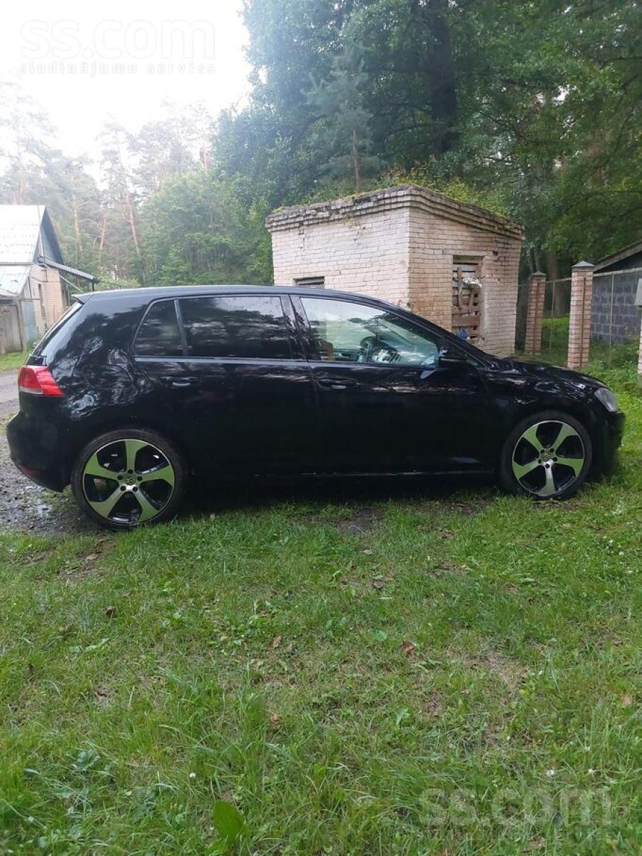 Melns Volkswagen Golf 2014 Rīga, ar dzinēja tilpumu 1.60 L un nobraukumu 535 tūkst. km par 3700 €, foto 3 vietnē AUTOMOTO.COM.LV