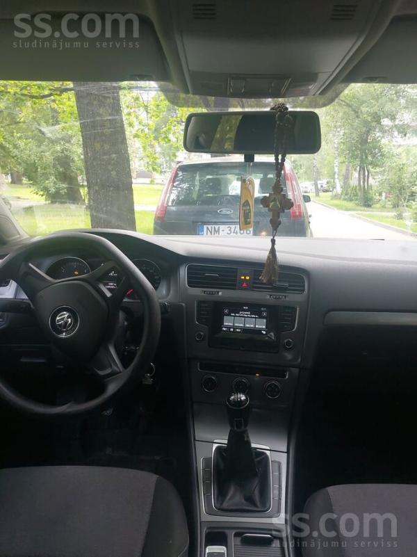 Melns Volkswagen Golf 2014 Rīga, ar dzinēja tilpumu 1.60 L un nobraukumu 535 tūkst. km par 3700 €, foto 7 vietnē AUTOMOTO.COM.LV