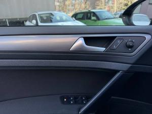 Melns Volkswagen Golf 2014 Rīga, ar dzinēja tilpumu 1.60 L un nobraukumu 217 tūkst. km par 4990 €, foto 22 vietnē AUTOMOTO.COM.LV