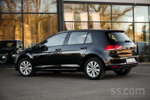 Melns Volkswagen Golf 2014 Jelgava, ar dzinēja tilpumu 1.60 L un nobraukumu 0 tūkst. km par 6490 €, foto 4 vietnē AUTOMOTO.COM.LV