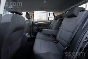 Melns Volkswagen Golf 2014 Jelgava, ar dzinēja tilpumu 1.60 L un nobraukumu 0 tūkst. km par 6490 €, foto 17 vietnē AUTOMOTO.COM.LV