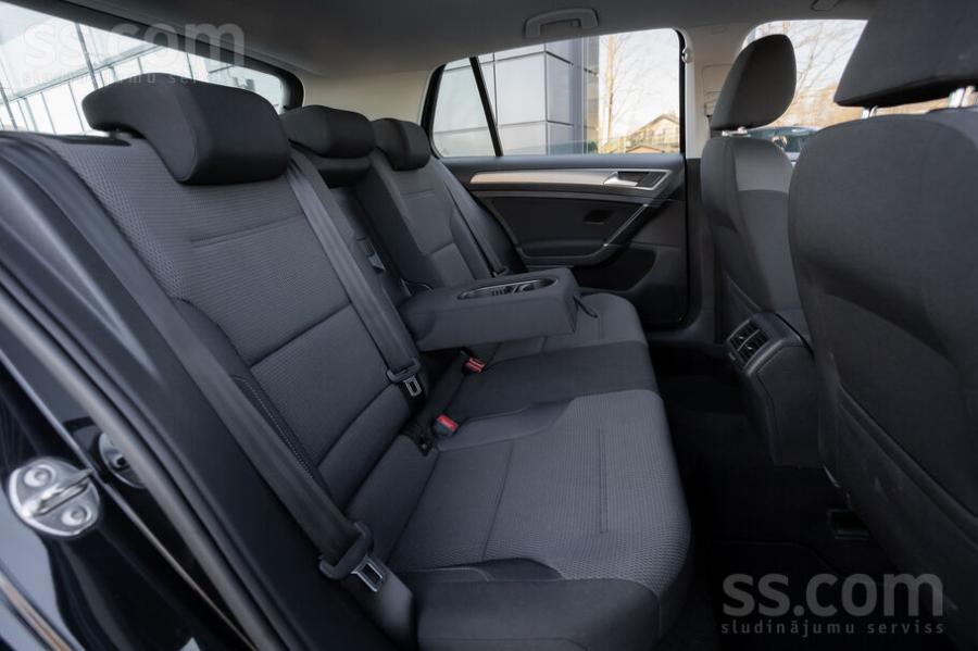 Melns Volkswagen Golf 2014 Jelgava, ar dzinēja tilpumu 1.60 L un nobraukumu 0 tūkst. km par 6490 €, foto 18 vietnē AUTOMOTO.COM.LV