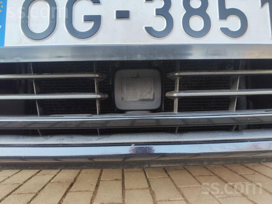 Melns Volkswagen Golf 2014 Jelgava, ar dzinēja tilpumu 1.60 L un nobraukumu 0 tūkst. km par 6490 €, foto 30 vietnē AUTOMOTO.COM.LV