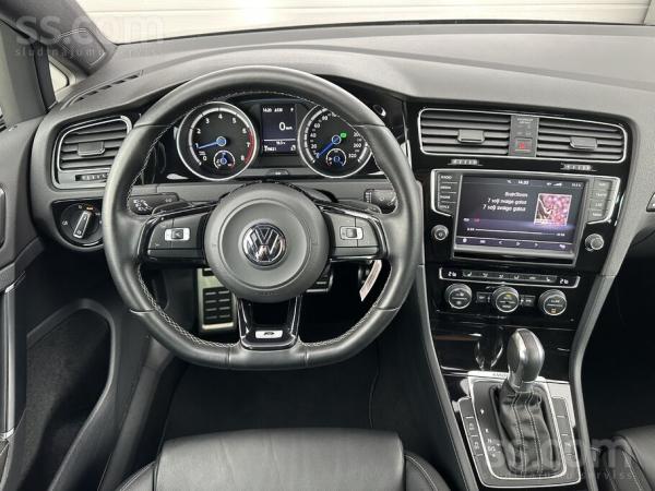 Melns Volkswagen Golf 2014 Rīga, ar dzinēja tilpumu 2.00 L un nobraukumu 219 tūkst. km par 15999 €, foto 9 vietnē AUTOMOTO.COM.LV