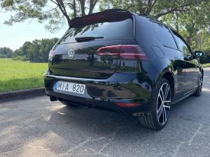 Melns Volkswagen Golf 2014 Kauņa, ar dzinēja tilpumu 1.60 L un nobraukumu 304 tūkst. km par 6500 €, foto 8 vietnē AUTOMOTO.COM.LV
