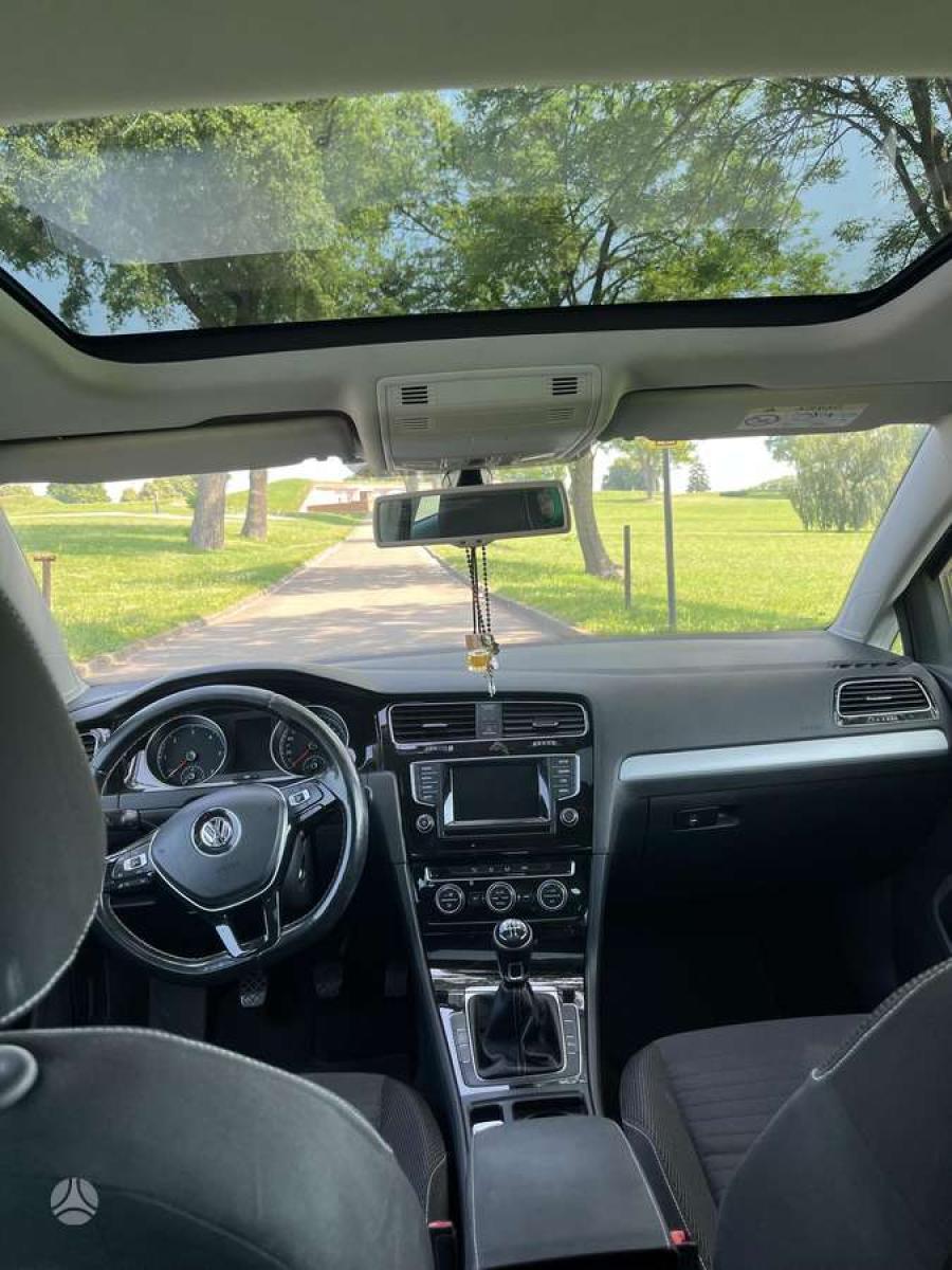 Melns Volkswagen Golf 2014 Kauņa, ar dzinēja tilpumu 1.60 L un nobraukumu 304 tūkst. km par 6500 €, foto 9 vietnē AUTOMOTO.COM.LV