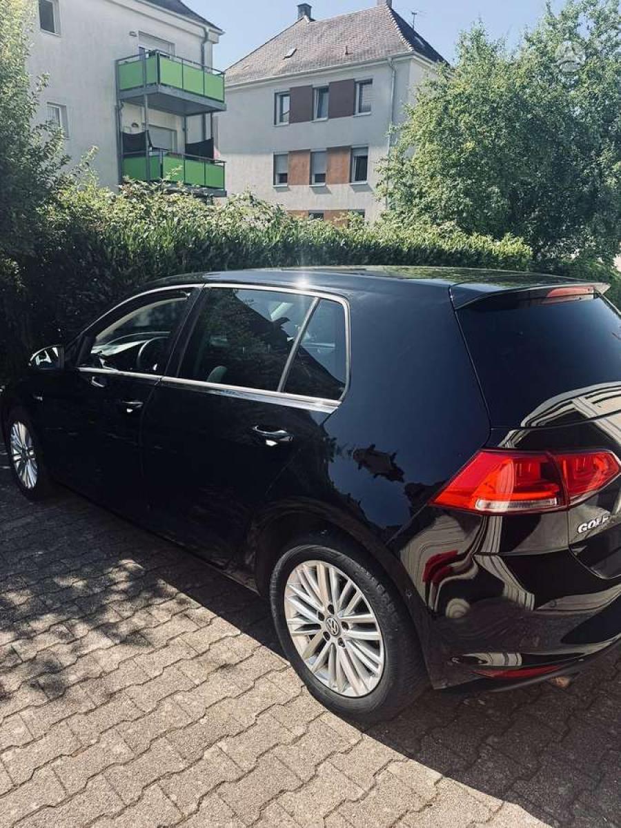 Melns Volkswagen Golf 2014 Utena, ar dzinēja tilpumu 1.60 L un nobraukumu 252 tūkst. km par 6950 €, foto 8 vietnē AUTOMOTO.COM.LV