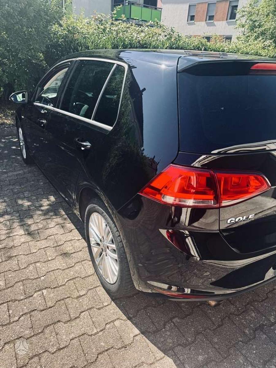 Melns Volkswagen Golf 2014 Utena, ar dzinēja tilpumu 1.60 L un nobraukumu 252 tūkst. km par 6950 €, foto 14 vietnē AUTOMOTO.COM.LV