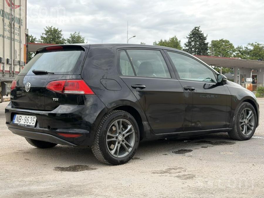 Melns Volkswagen Golf 2014 Ogre, ar dzinēja tilpumu 1.60 L un nobraukumu 489 tūkst. km par 3800 €, foto 3 vietnē AUTOMOTO.COM.LV
