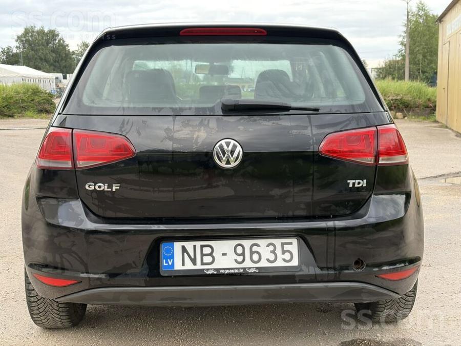 Melns Volkswagen Golf 2014 Ogre, ar dzinēja tilpumu 1.60 L un nobraukumu 489 tūkst. km par 3800 €, foto 6 vietnē AUTOMOTO.COM.LV