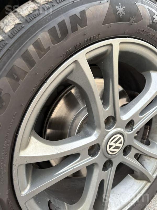 Melns Volkswagen Golf 2014 Ogre, ar dzinēja tilpumu 1.60 L un nobraukumu 489 tūkst. km par 3800 €, foto 7 vietnē AUTOMOTO.COM.LV