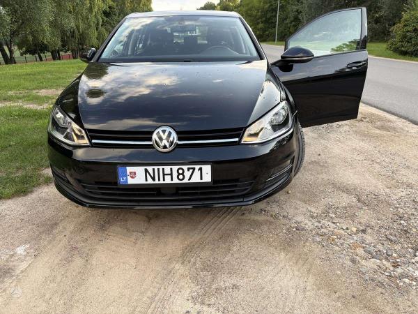 Melns Volkswagen Golf 2014 Viļņa, ar dzinēja tilpumu 1.20 L un nobraukumu 150 tūkst. km par 6450 €, foto 5 vietnē AUTOMOTO.COM.LV