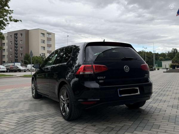 Melns Volkswagen Golf 2014 Šauļi, ar dzinēja tilpumu 1.60 L un nobraukumu 227 tūkst. km par 5800 €, foto 7 vietnē AUTOMOTO.COM.LV