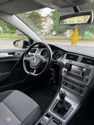 Black Volkswagen Golf 2014 in Siauliai, with an engine capacity of 1.60 L and mileage of 227 thousand km for 5800 €, photo 11 on AUTOMOTO.COM.LV