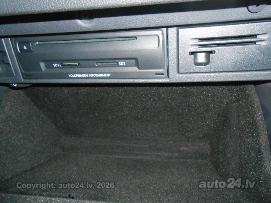Melns Volkswagen Golf 2014 Viljandi, ar dzinēja tilpumu 1.40 L un nobraukumu 193 tūkst. km par 6990 €, foto 9 vietnē AUTOMOTO.COM.LV