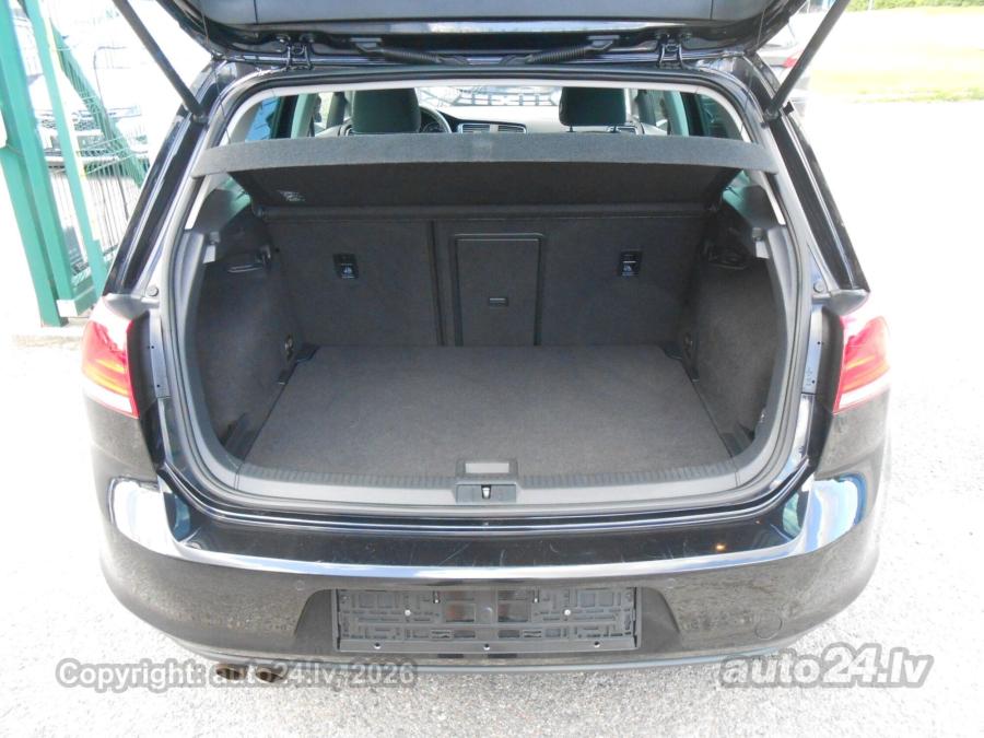Melns Volkswagen Golf 2014 Viljandi, ar dzinēja tilpumu 1.40 L un nobraukumu 193 tūkst. km par 6990 €, foto 19 vietnē AUTOMOTO.COM.LV