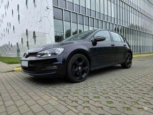 Melns Volkswagen Golf 2014 Viļņa, ar dzinēja tilpumu 1.40 L un nobraukumu 210 tūkst. km par 7700 €, foto 3 vietnē AUTOMOTO.COM.LV