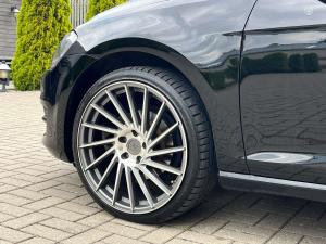 Black Volkswagen Golf 2014 in Kedainiai, with an engine capacity of 1.97 L and mileage of 227 thousand km for 6900 €, photo 7 on AUTOMOTO.COM.LV