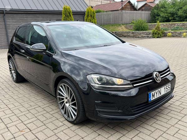 Black Volkswagen Golf 2014 in Kedainiai, with an engine capacity of 1.97 L and mileage of 227 thousand km for 6900 €, photo 9 on AUTOMOTO.COM.LV
