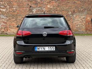 Black Volkswagen Golf 2014 in Kedainiai, with an engine capacity of 1.97 L and mileage of 227 thousand km for 6900 €, photo 16 on AUTOMOTO.COM.LV
