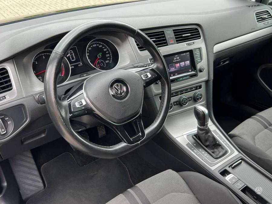 Black Volkswagen Golf 2014 in Kedainiai, with an engine capacity of 1.97 L and mileage of 227 thousand km for 6900 €, photo 25 on AUTOMOTO.COM.LV